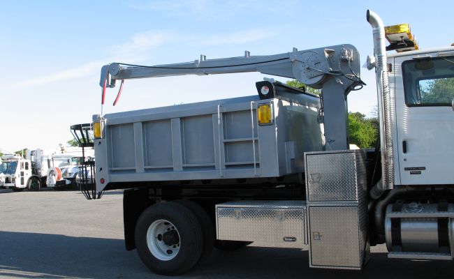 Catch Basin Crane :: Maintainer